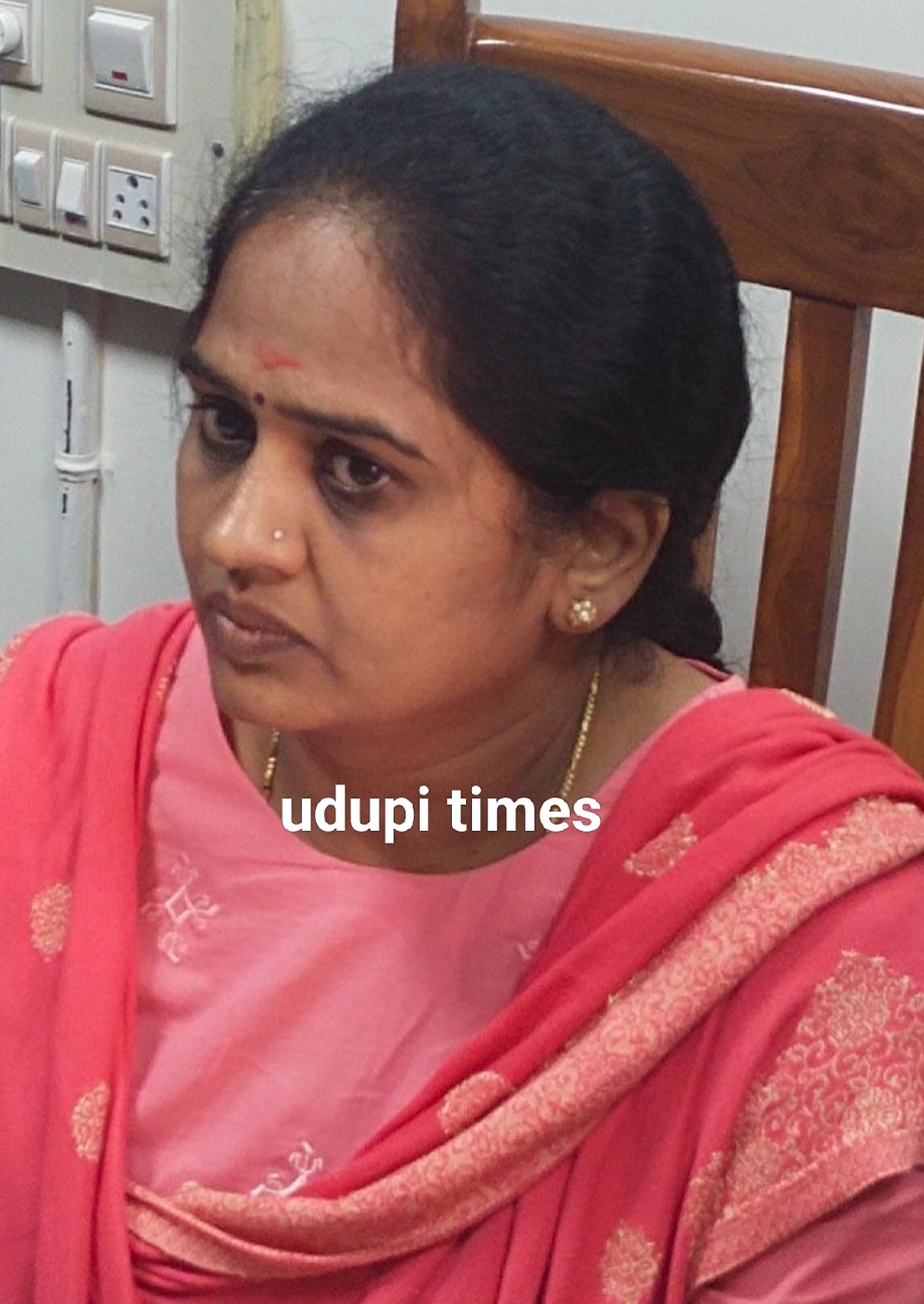 ಲಂಚ ಸ್ವೀಕರಿಸುತ್ತಿದ್ದ ಕೃಷಿ ಇಲಾಖೆಯ ಉಪ ನಿರ್ದೇಶಕಿ ಲೋಕಾಯುಕ್ತ ಬಲೆಗೆ - Udupi Times